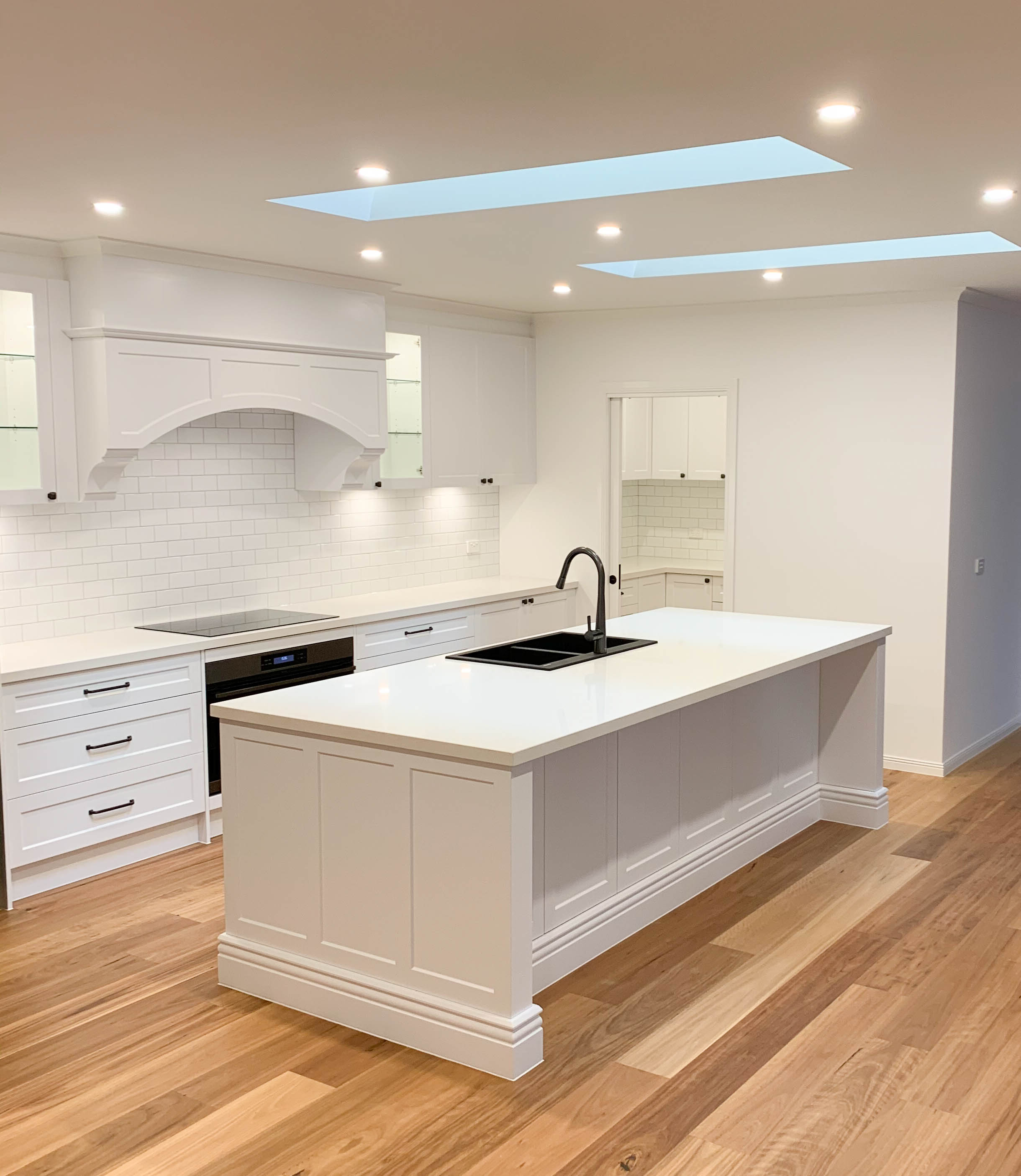 Kitchen Gallery - Melbourne Kitchens and Bathrooms - CDB-U 59115